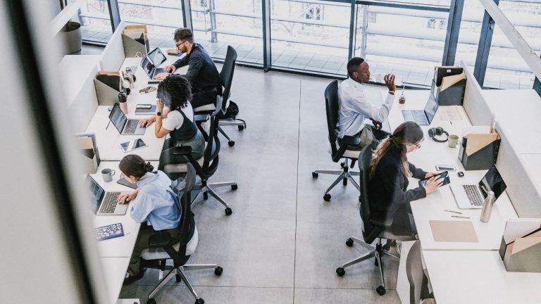 How to Get Employees Involved in Social Media Marketing | c3digitus